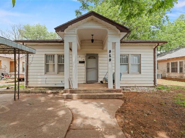 Single Family: MLS #1233