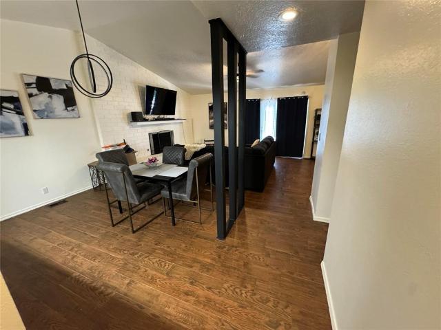 Single Family: MLS #1244