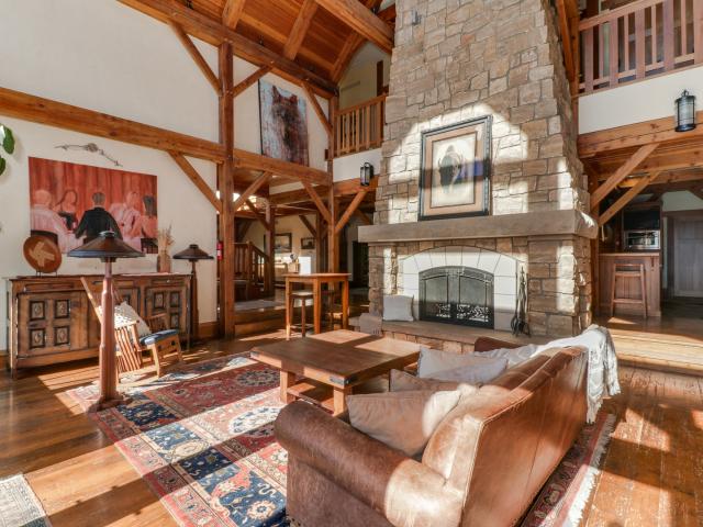 Single Family: MLS #12582