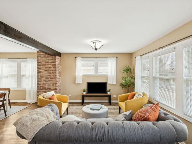 Single Family: MLS #12597