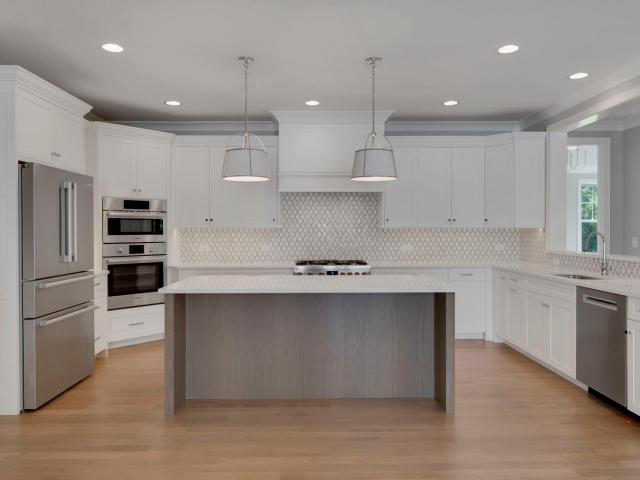 Single Family: MLS #12594