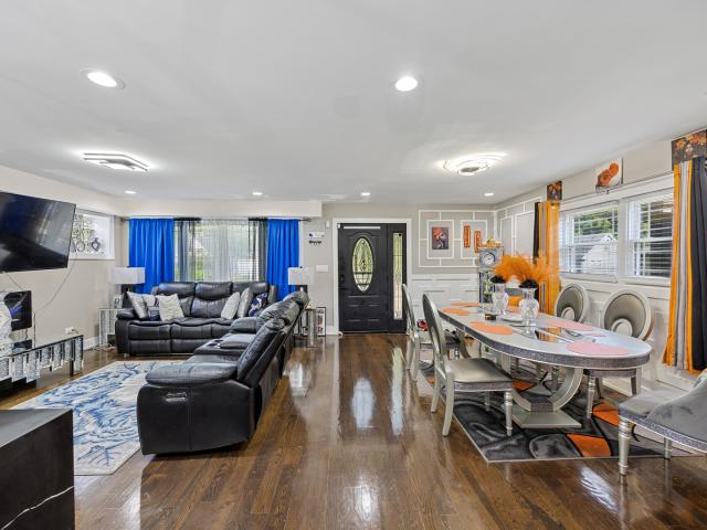 Single Family: MLS #12667
