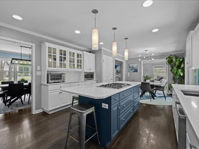 Single Family: MLS #12673