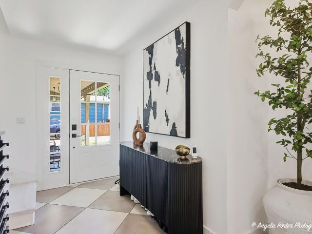Single Family: MLS #12670