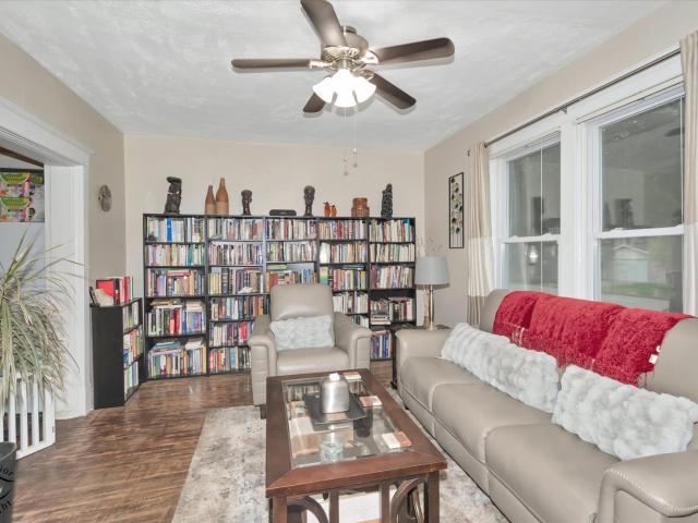 Single Family: MLS #12671