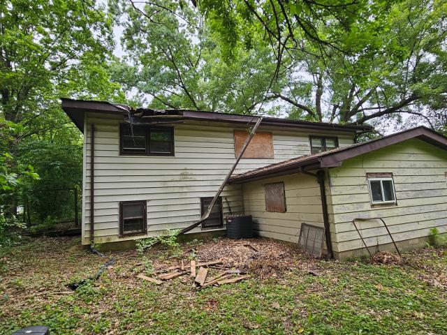 Single Family: MLS #12675