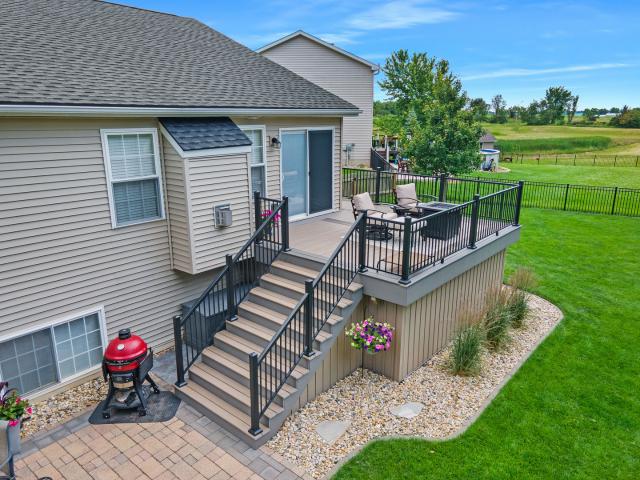 Single Family: MLS #12696