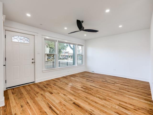 Single Family: MLS #12698
