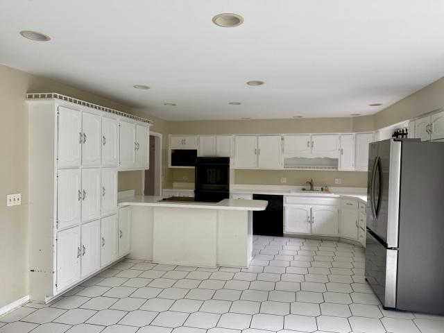 Single Family: MLS #12601