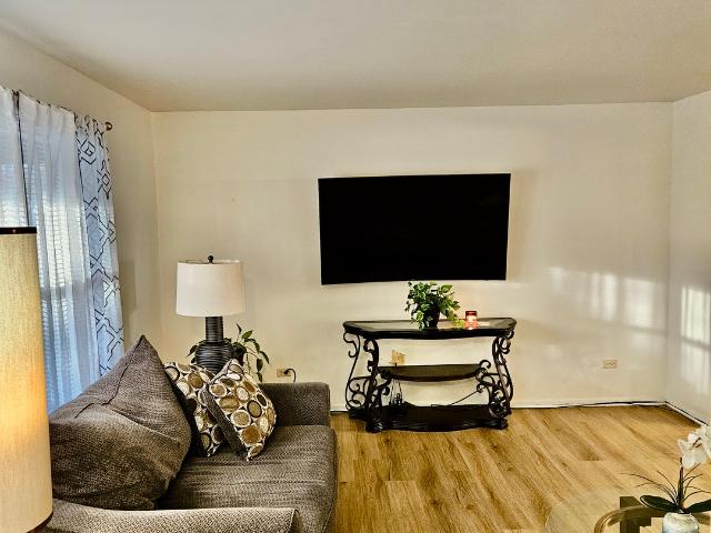 Single Family: MLS #12605