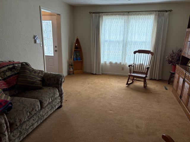 605 Oakdale Drive