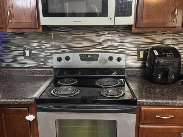 Single Family: MLS #12702