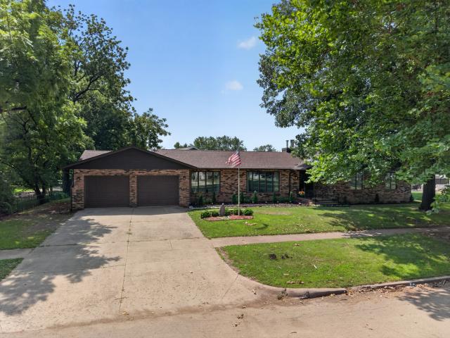 Single Family: MLS #12711