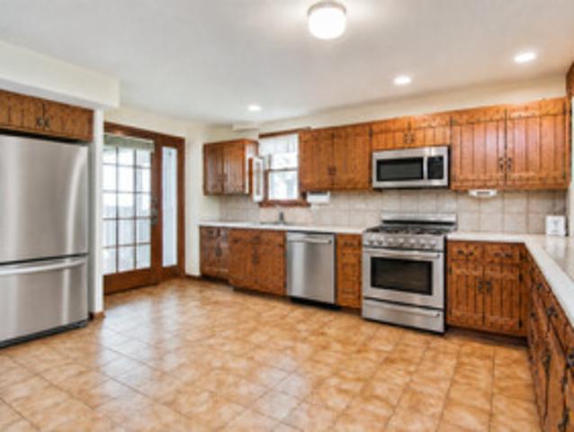 Single Family: MLS #12717