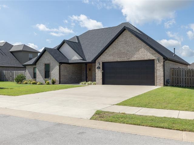 Single Family: MLS #1332