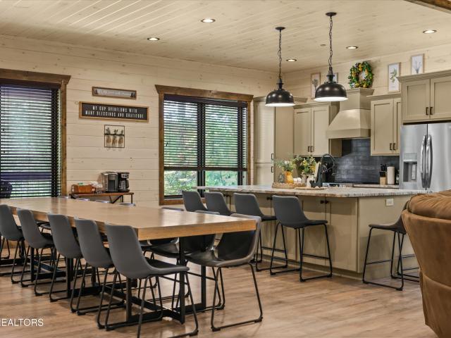 Single Family: MLS #1346