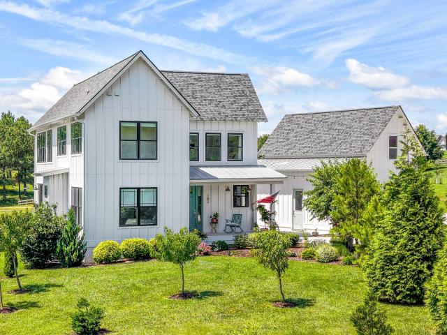 Single Family: MLS #1536