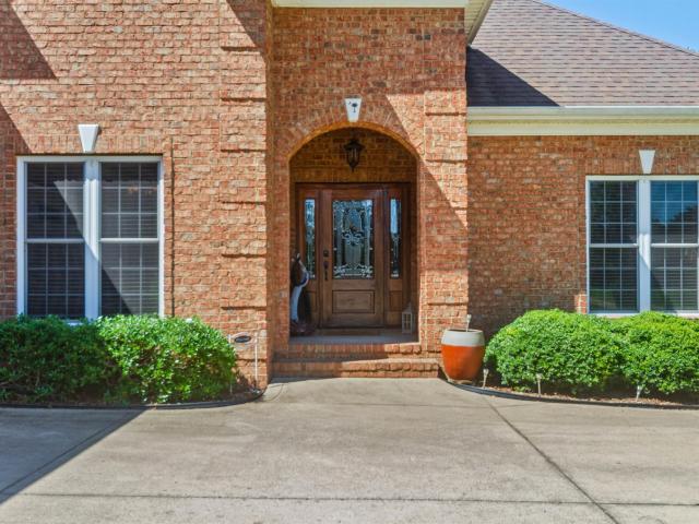 Single Family: MLS #1598
