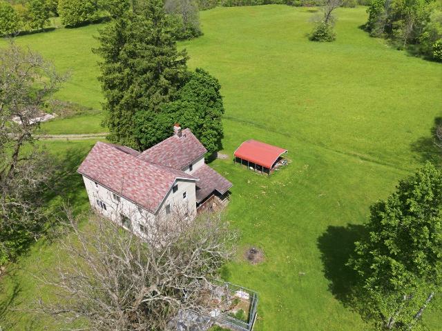 Single Family: MLS #1757