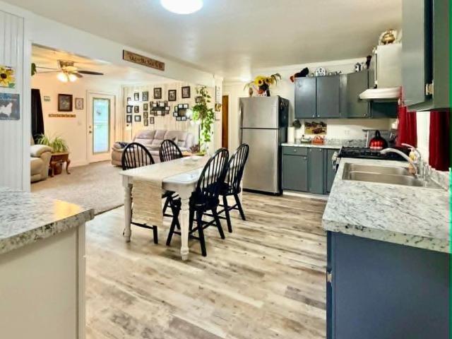 Single Family: MLS #1948
