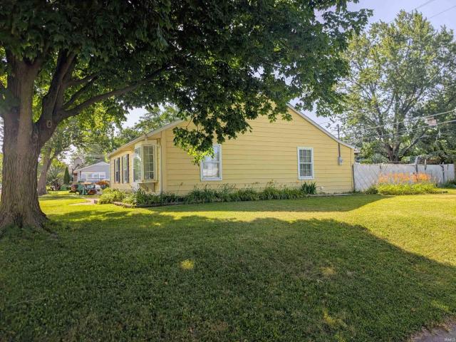 Single Family: MLS #202626