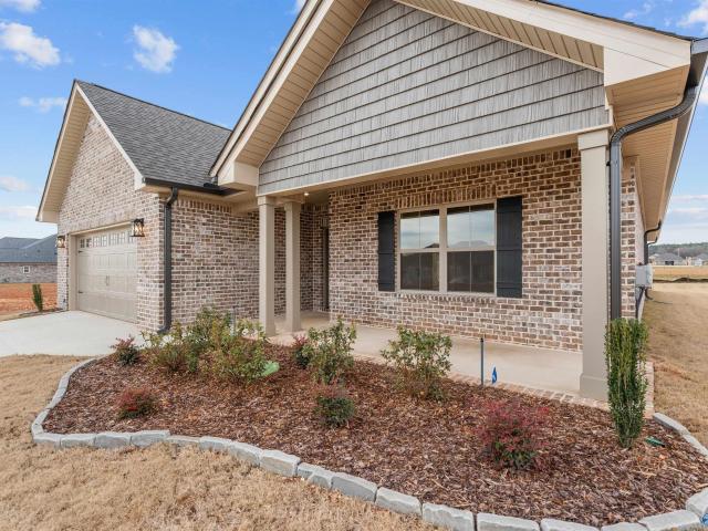 Single Family: MLS #21900