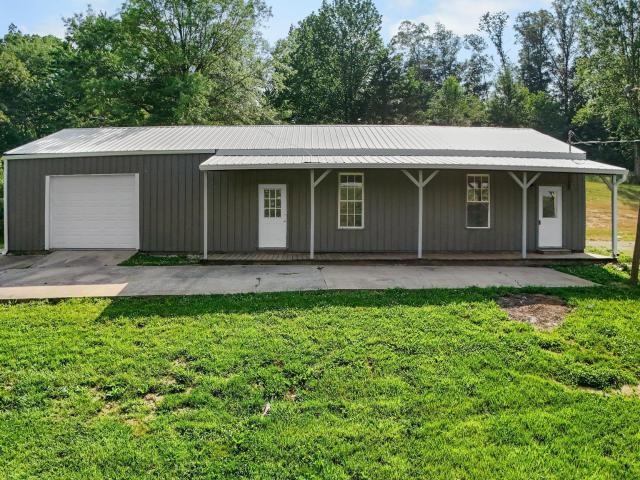 Single Family: MLS #22107
