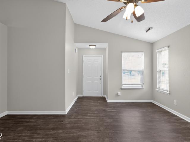 Single Family: MLS #22110