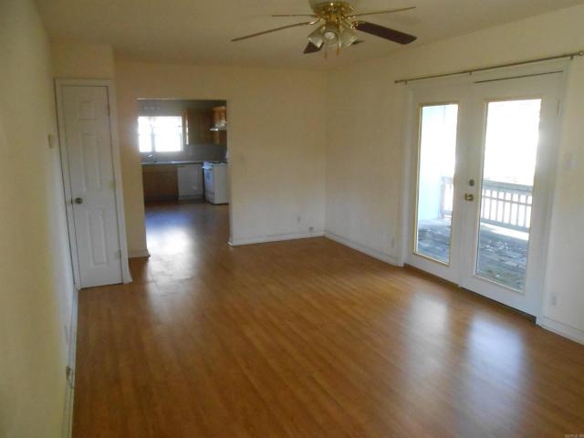 Single Family: MLS #25041