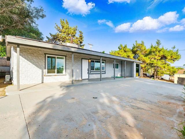 Single Family: MLS #250045 SD