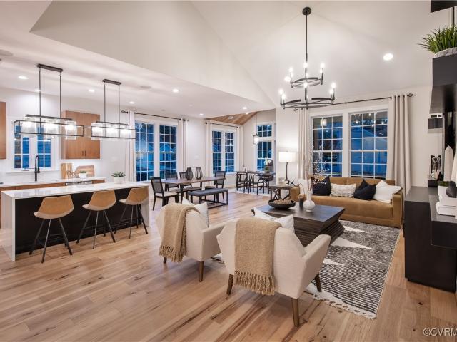 Single Family: MLS #2502
