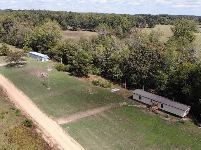 Single Family: MLS #25038