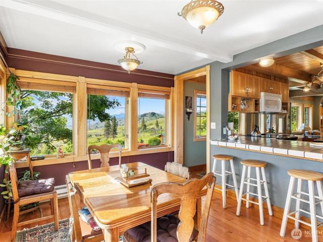 Single Family: MLS #2536