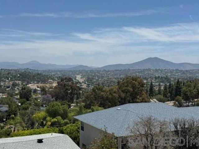 Single Family: MLS #260012 SD