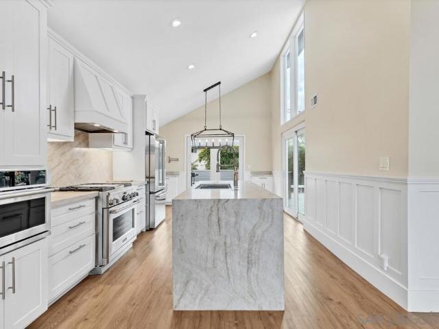 Single Family: MLS #260017 SD