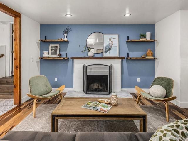 Single Family: MLS #260018 SD