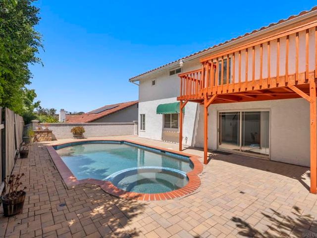 Single Family: MLS #260018 SD