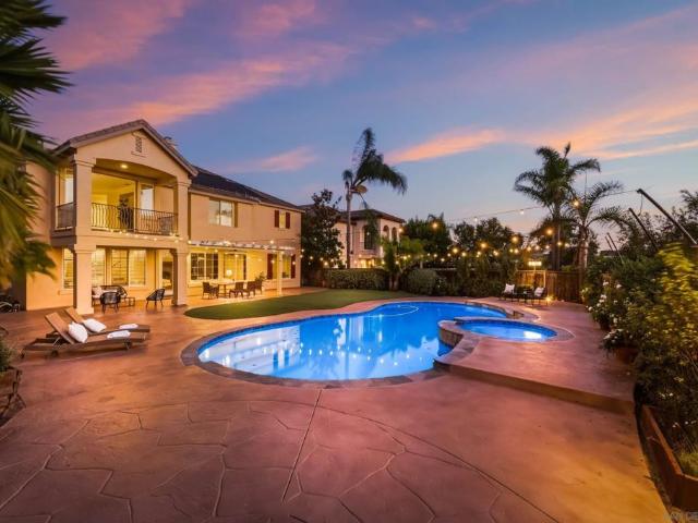 Single Family: MLS #260018 SD