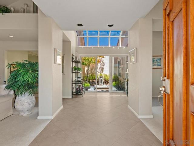 Single Family: MLS #260018 SD