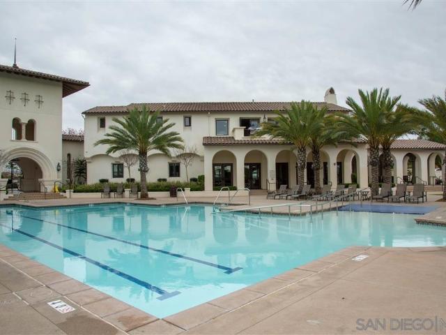 Single Family: MLS #260018 SD