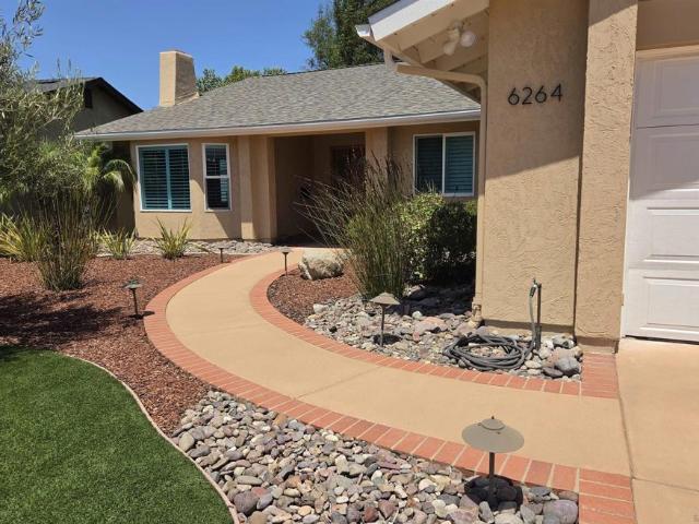 Single Family: MLS #260019 SD