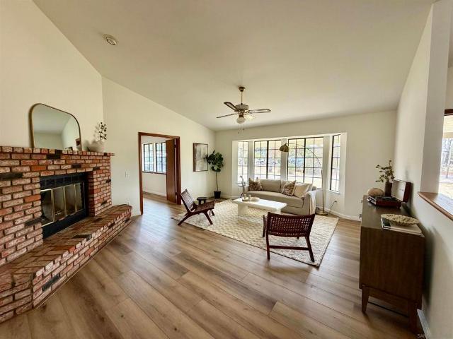 Single Family: MLS #260019 SD