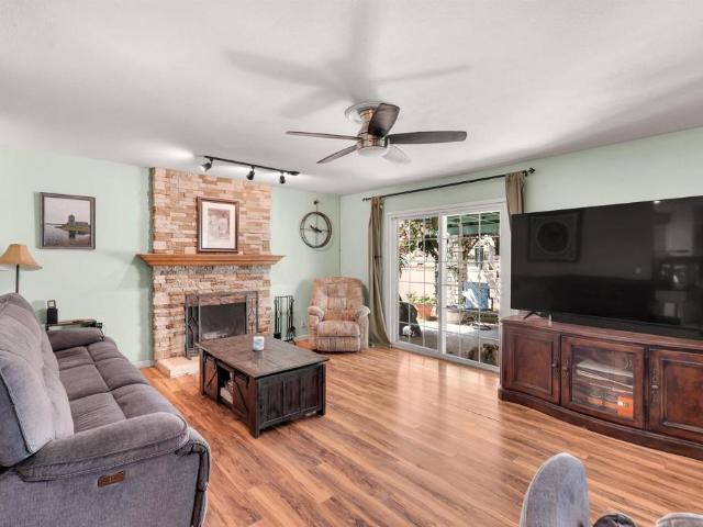 Single Family: MLS #260021 SD