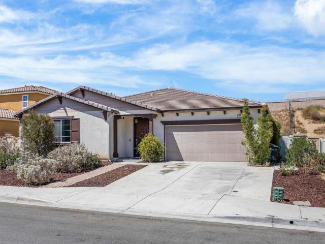 Single Family: MLS #260023 SD