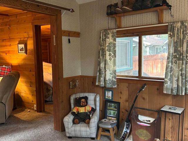 Single Family: MLS #2600 SD
