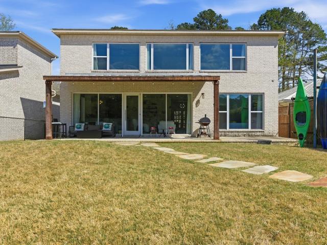Single Family: MLS #26013