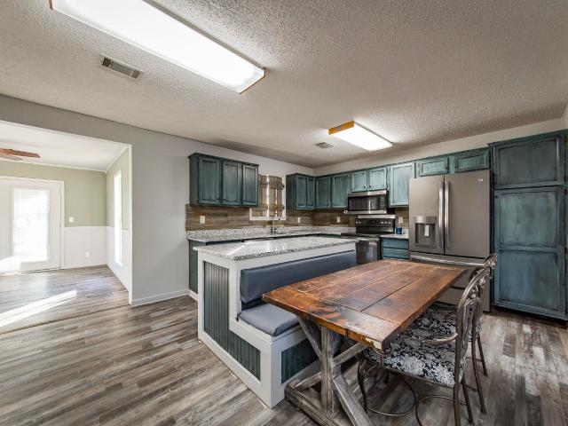 Single Family: MLS #26010