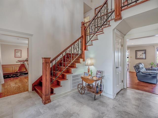 800 Silverwood Trail