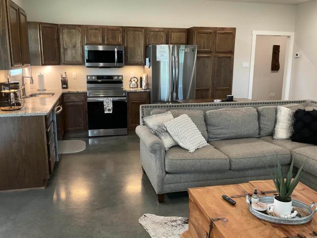 Single Family: MLS #26017