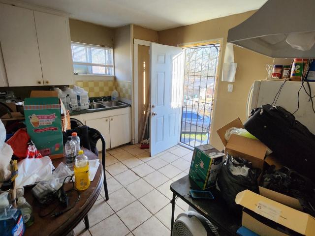 Single Family: MLS #26014